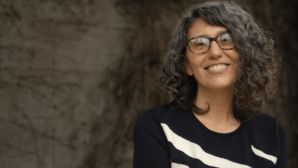 Laura Wittner - A um deus desconhecido - Tudo é Poema